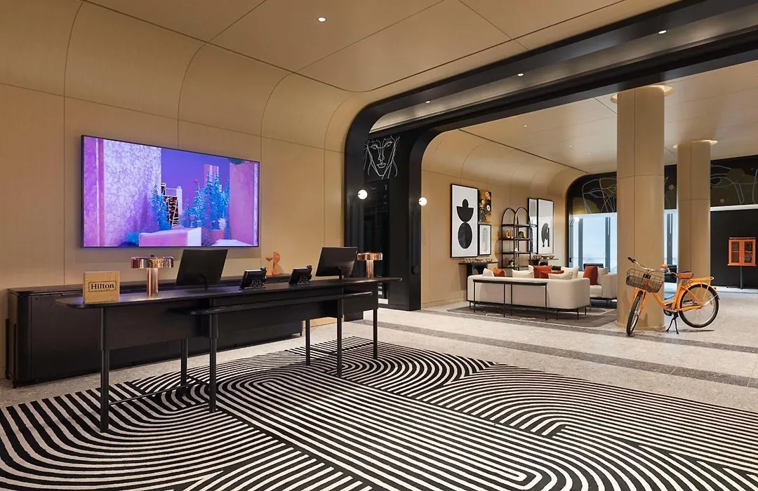 CANOPY BY HILTON TORONTO YORKVILLE | BOOK NOW & SAVE ON YOUR STAY IN ...